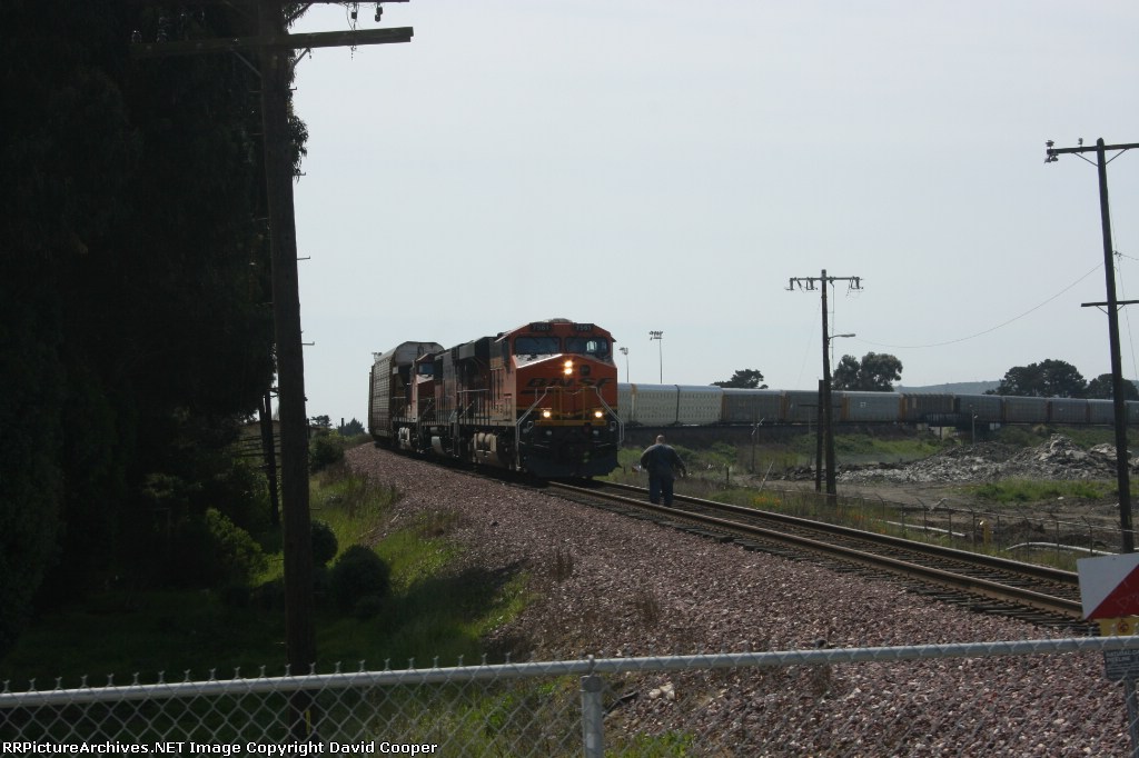BNSF 7561